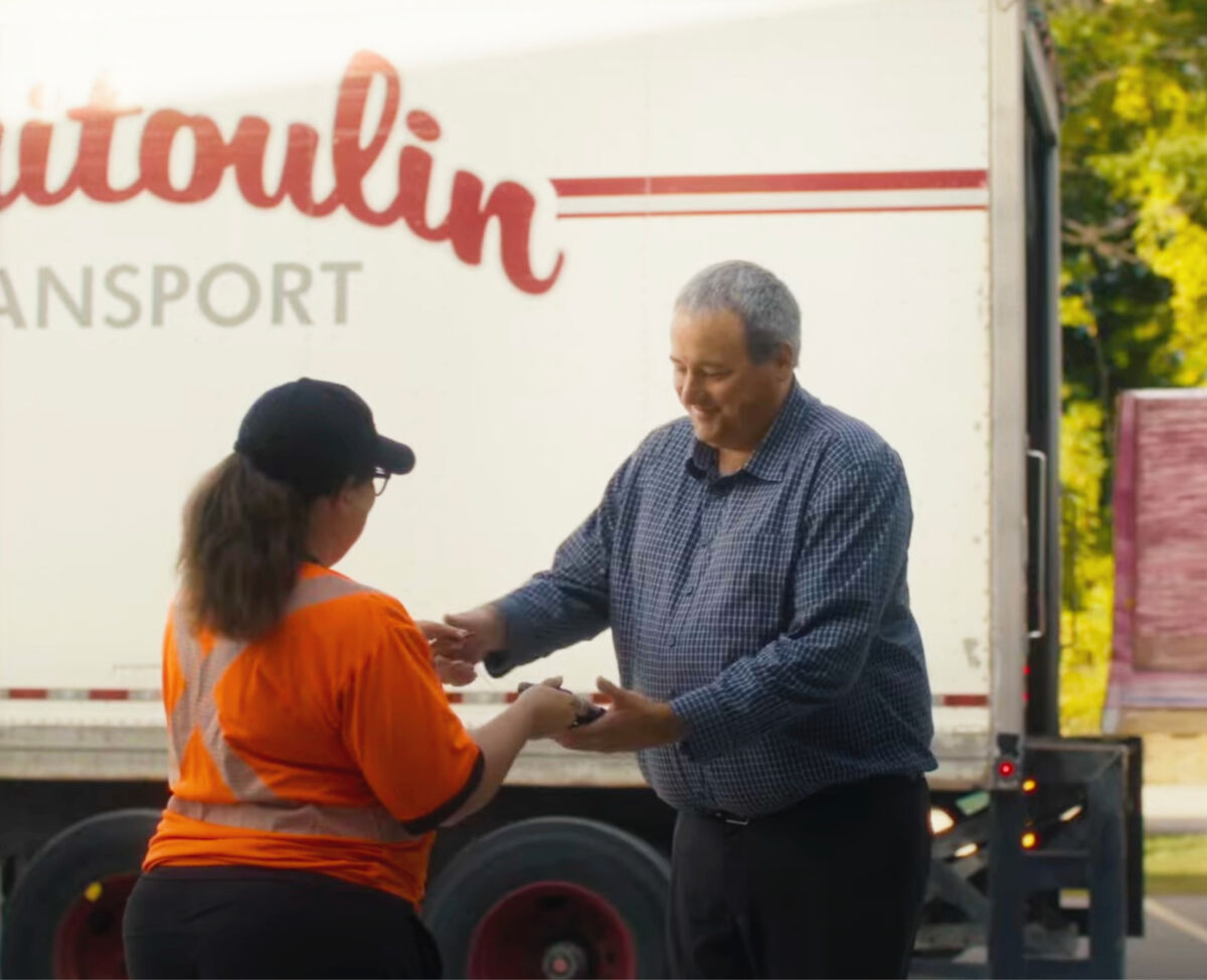 LTL & TL Freight Shipping Services | Manitoulin Transport